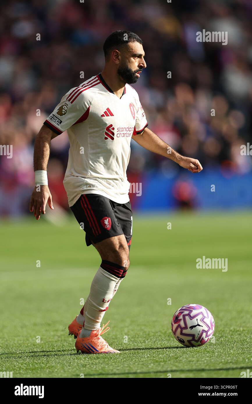 Selhurst Park, Selhurst, London, UK. 27th Sep, 2025. Premier League ...