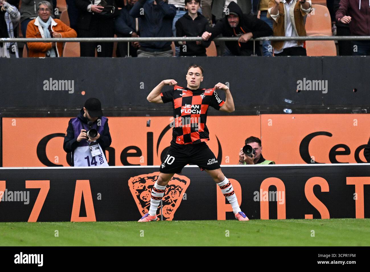 10 Pablo PAGIS (fcl) during the Ligue 1 McDonald's match between ...
