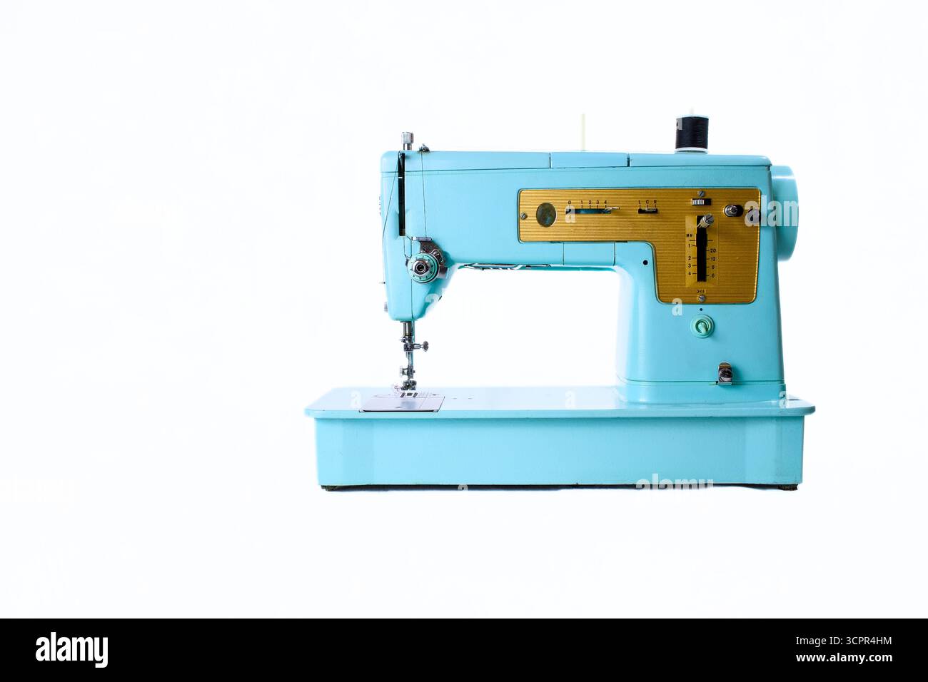 Singer treadle sewing machine Cut Out Stock Images & Pictures - Alamy