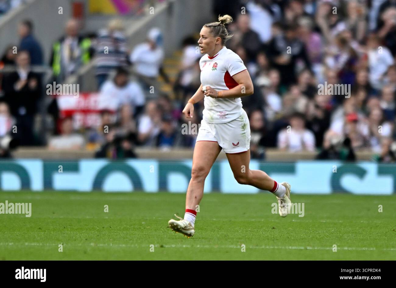 Twickenham, United Kingdom. 27th Sep, 2025. Womens rugby world cup ...