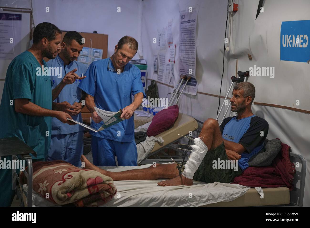 Dr. Paul Ransom of the British humanitarian medical NGO UK-Med ...