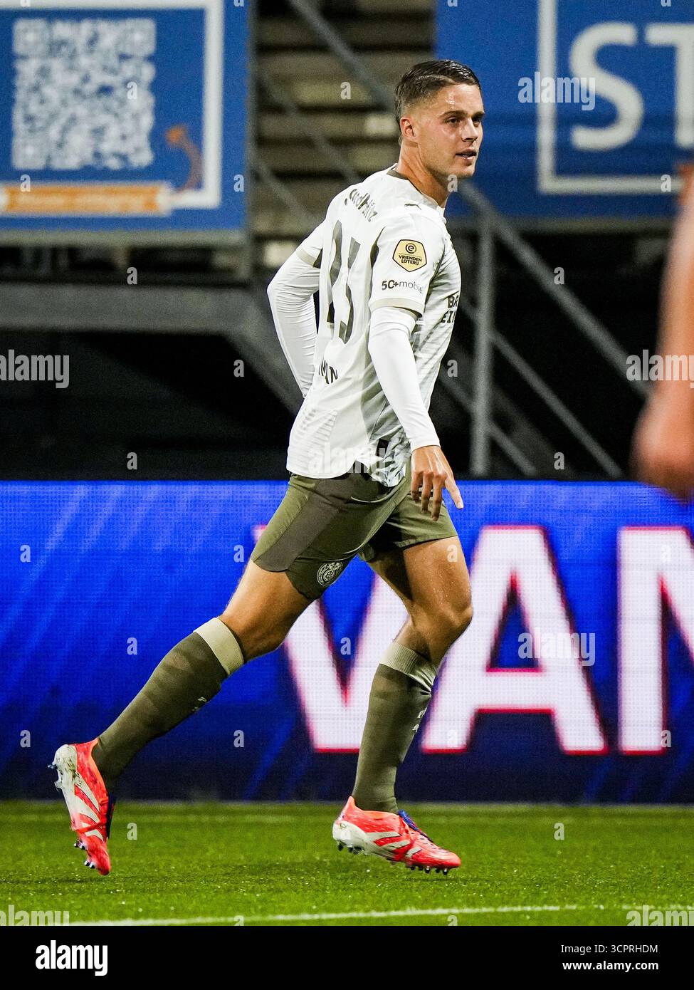 ROTTERDAM - Joey Veerman of PSV Eindhoven celebrates the 1-1 draw ...