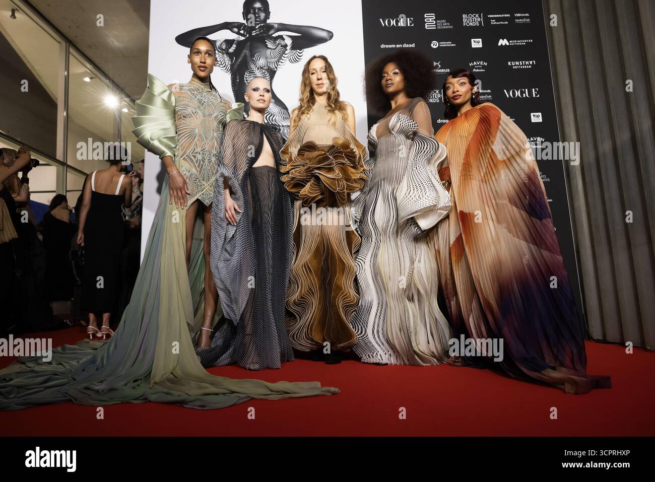 ROTTERDAM – Models with Iris van Herpen walked the red carpet in a ...