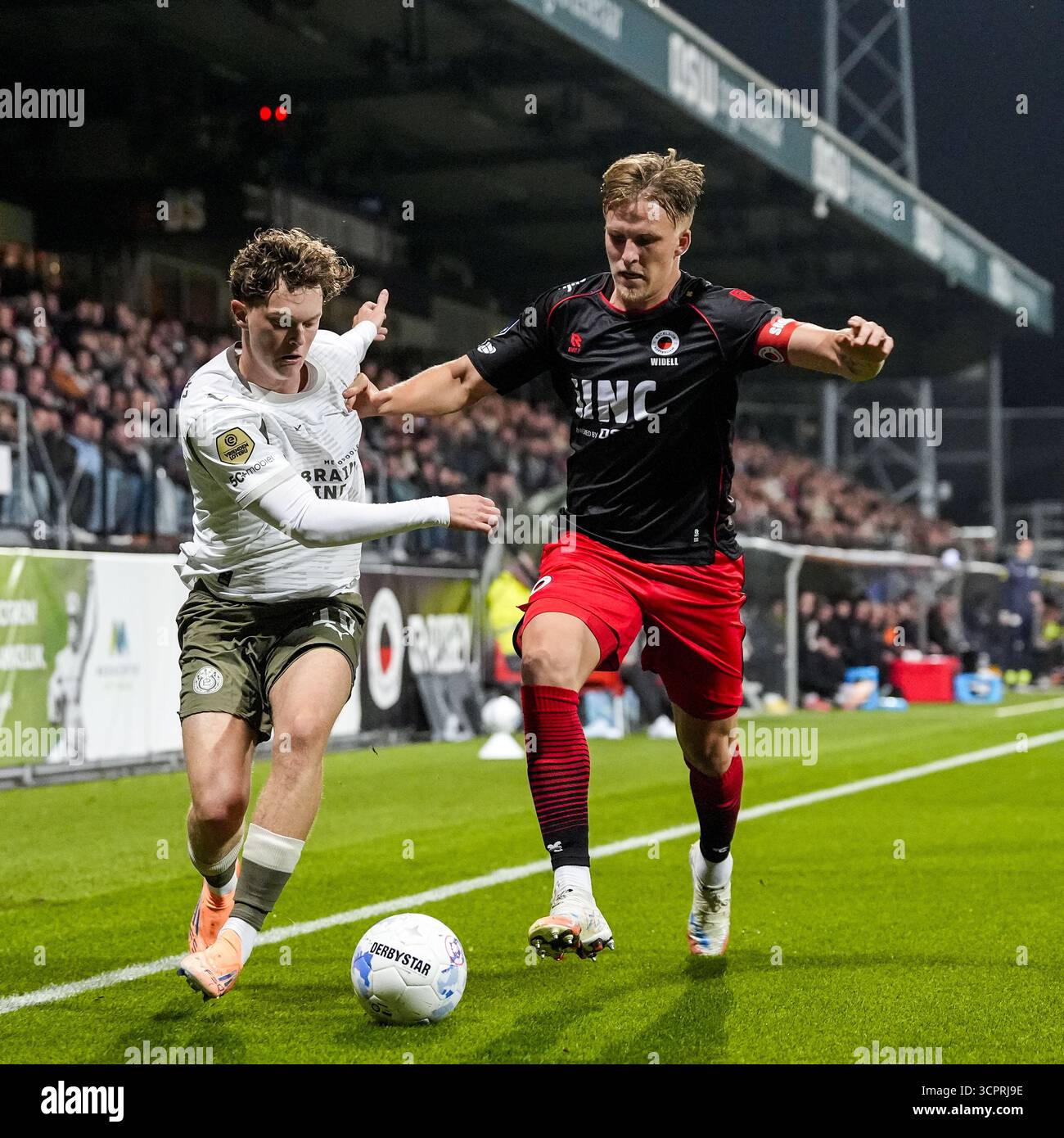 ROTTERDAM - (l-r) Paul Wanner of PSV Eindhoven, Casper Widell of sbv ...