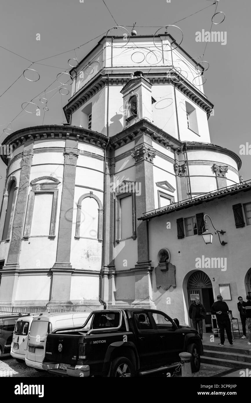 Basilica on a hill Black and White Stock Photos & Images - Alamy