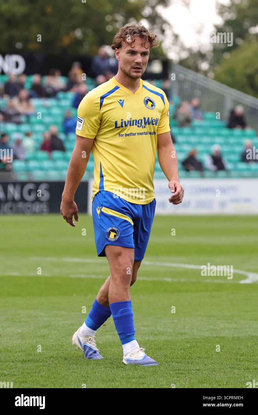 SOLIHULL, UK. 27TH SEPTEMBER 2025. Ben Worman of Solihull Moors during ...