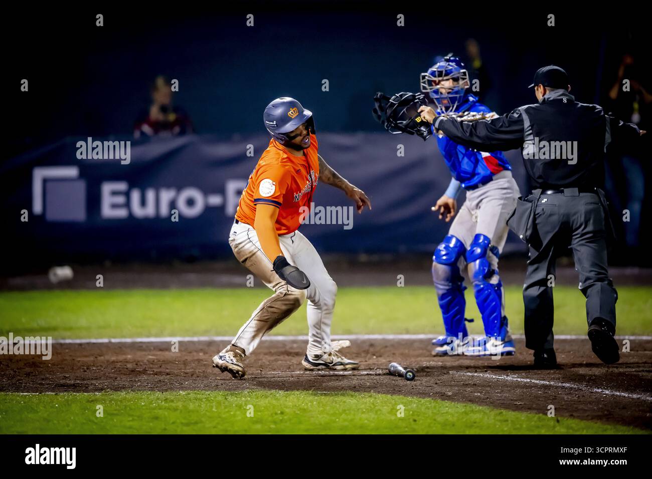 ROTTERDAM - Dutch baseball player Clementina Hendrik in action against ...