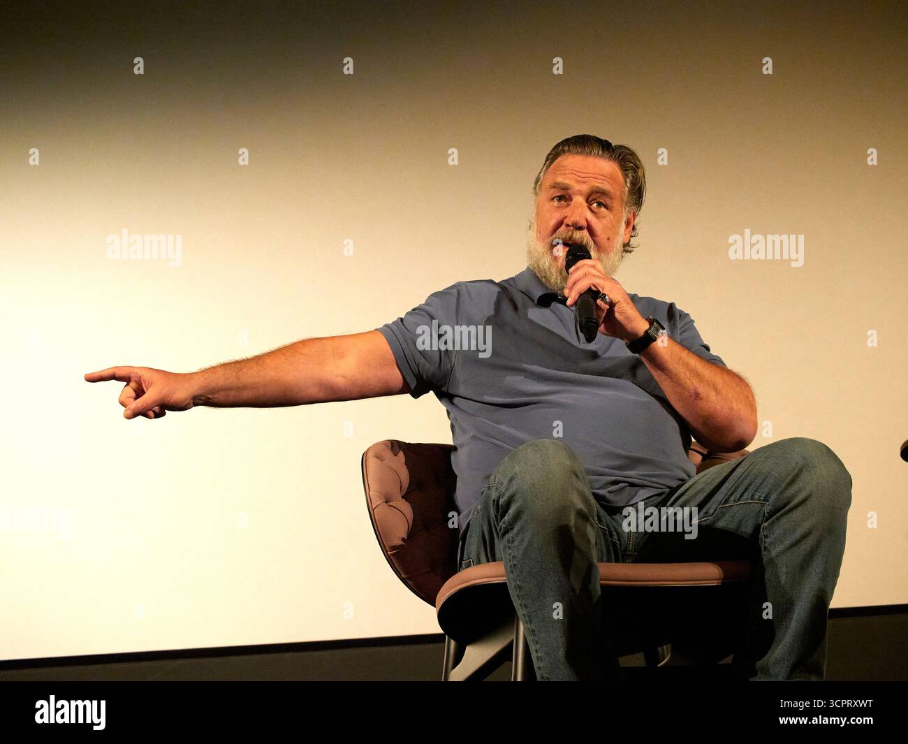 Zurich, Switzerland, 27th Sep, 2025. Russell Crowe speaks on stage at ...