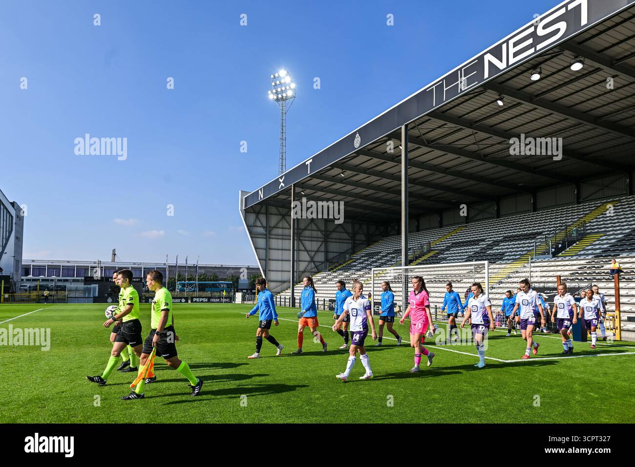 27 sep 2026 hi-res stock photography and images - Alamy