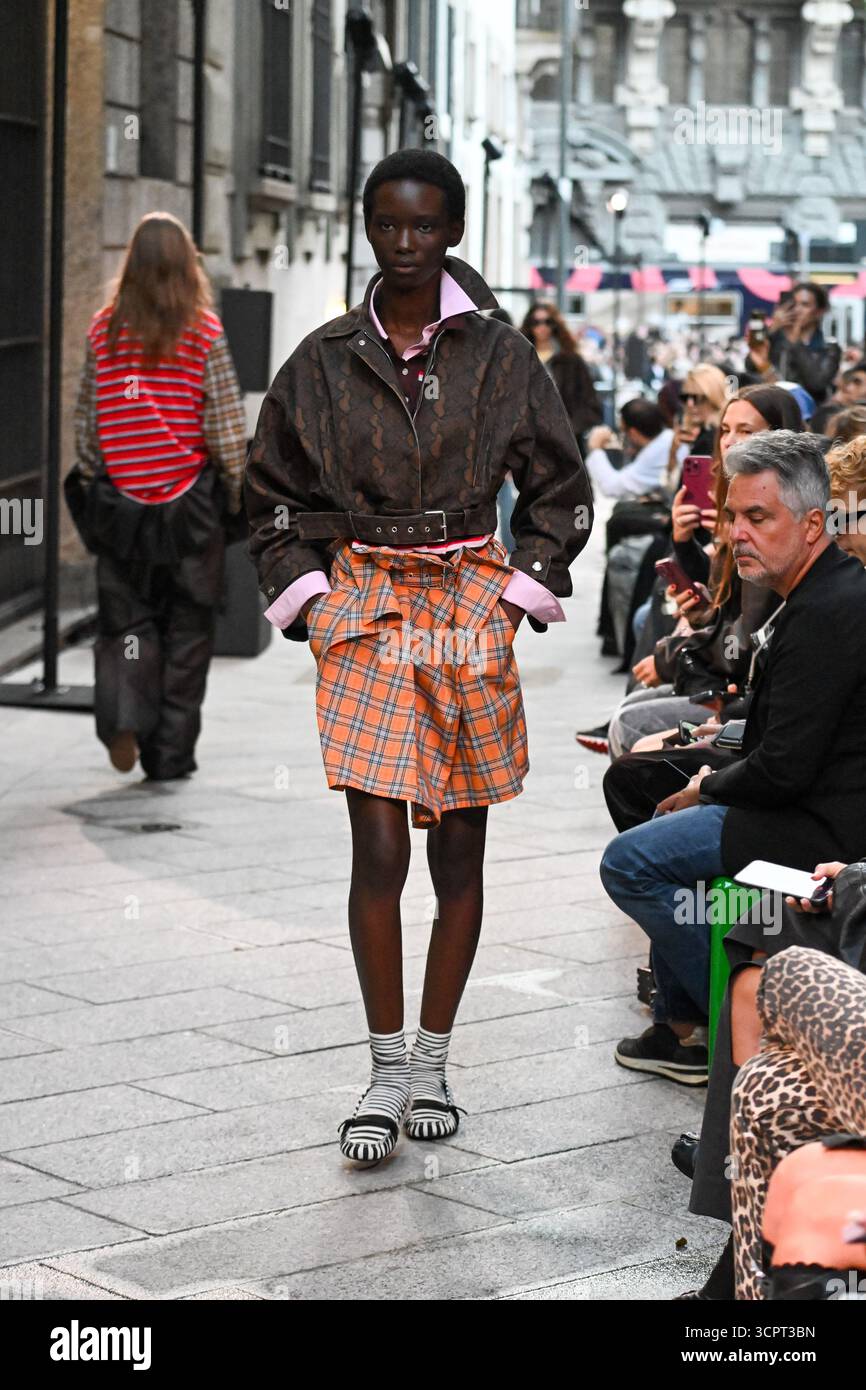 Milan, Milan Women's Fashion Week Spring/Summer 2026 - Women's Fashion ...