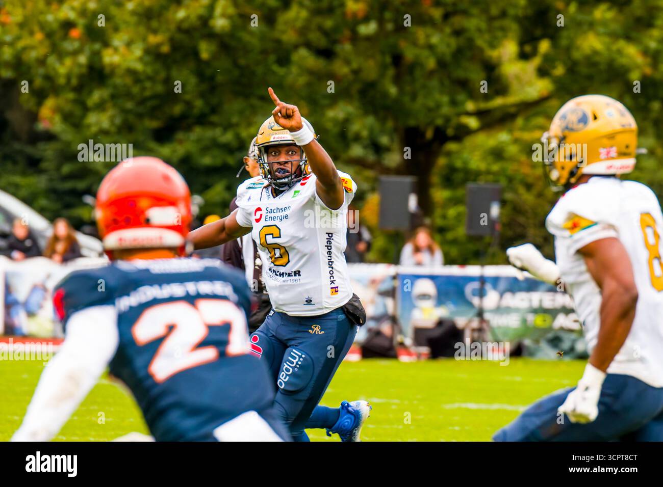 erima GFL / Semifinals Game: Ravensburg Razorbacks - Dresden Monarchs ...