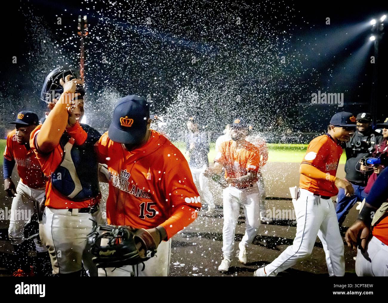 ROTTERDAM - Dutch baseball players celebrate in action against Italy ...