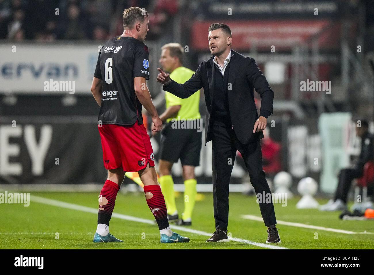 ROTTERDAM - (L-R) Adam Carlen of sbv Excelsior, sbv Excelsior coach ...
