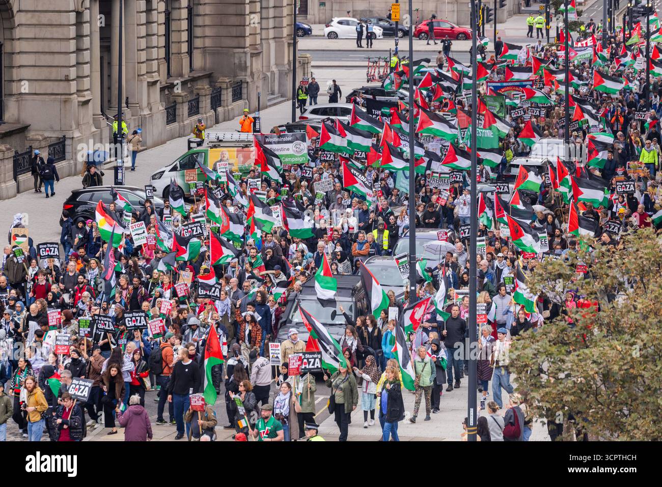 Liverpool, UK. 27 SEP, 2025. Large crowd makes it's way through the ...