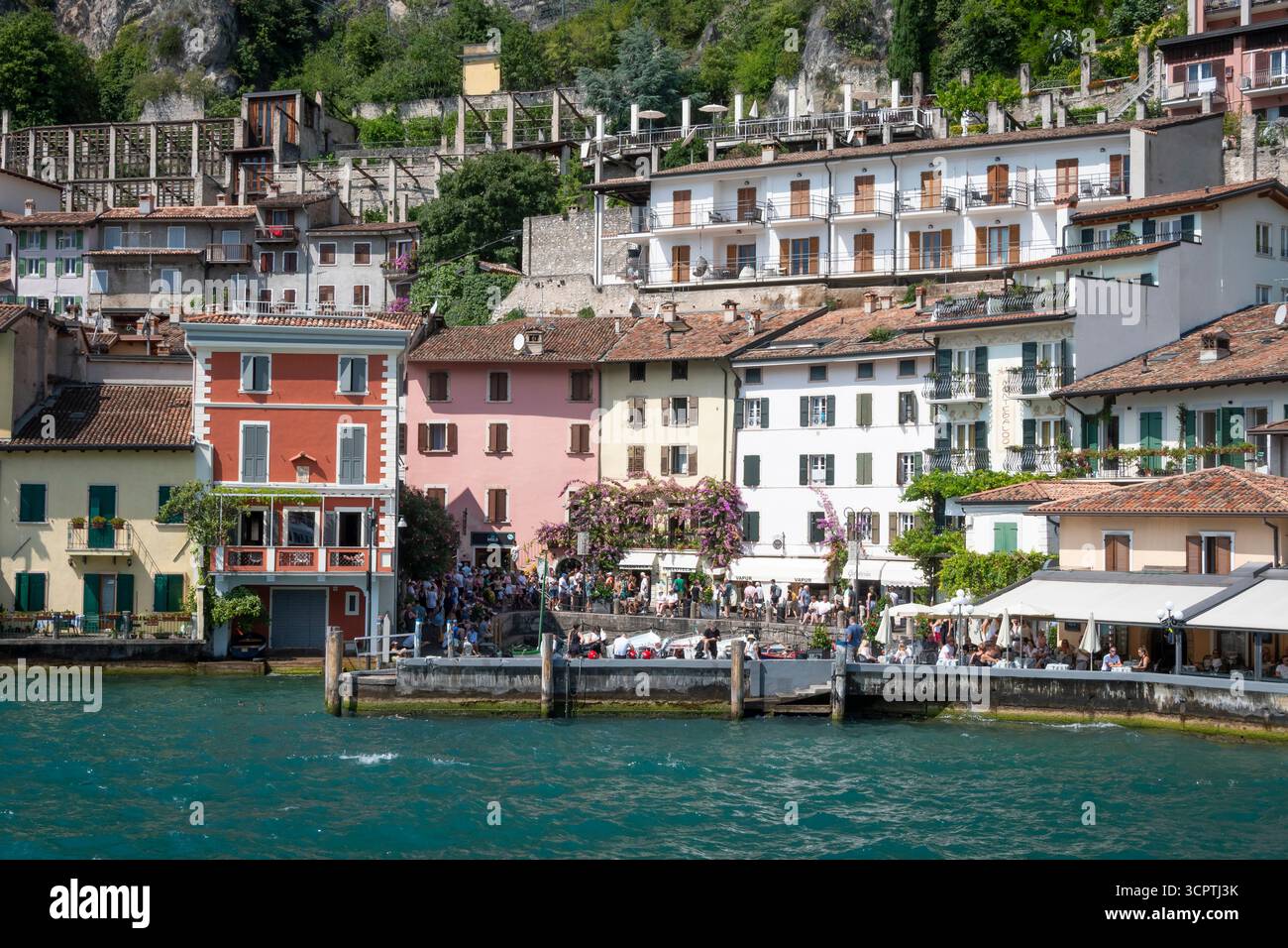 Lakeside town, Limone, Lake Garda, Brescia, Italy Stock Photo - Alamy