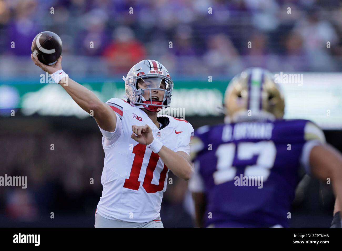 Ohio State quarterback Julian Sayin (10) makes a pass against the ...