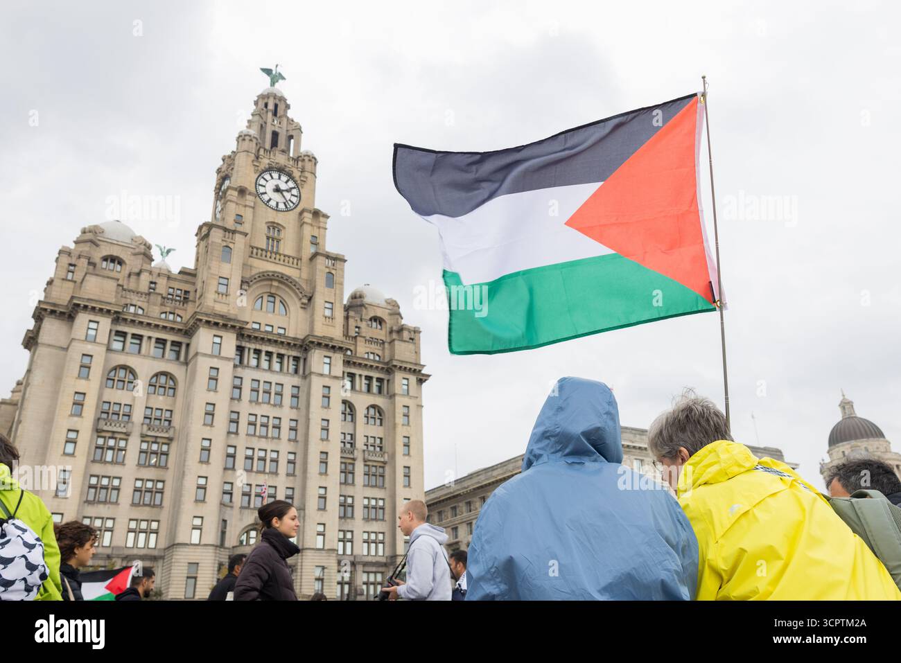 Liverpool, UK. 27 SEP, 2025. Palestine flag in front of the Liver ...