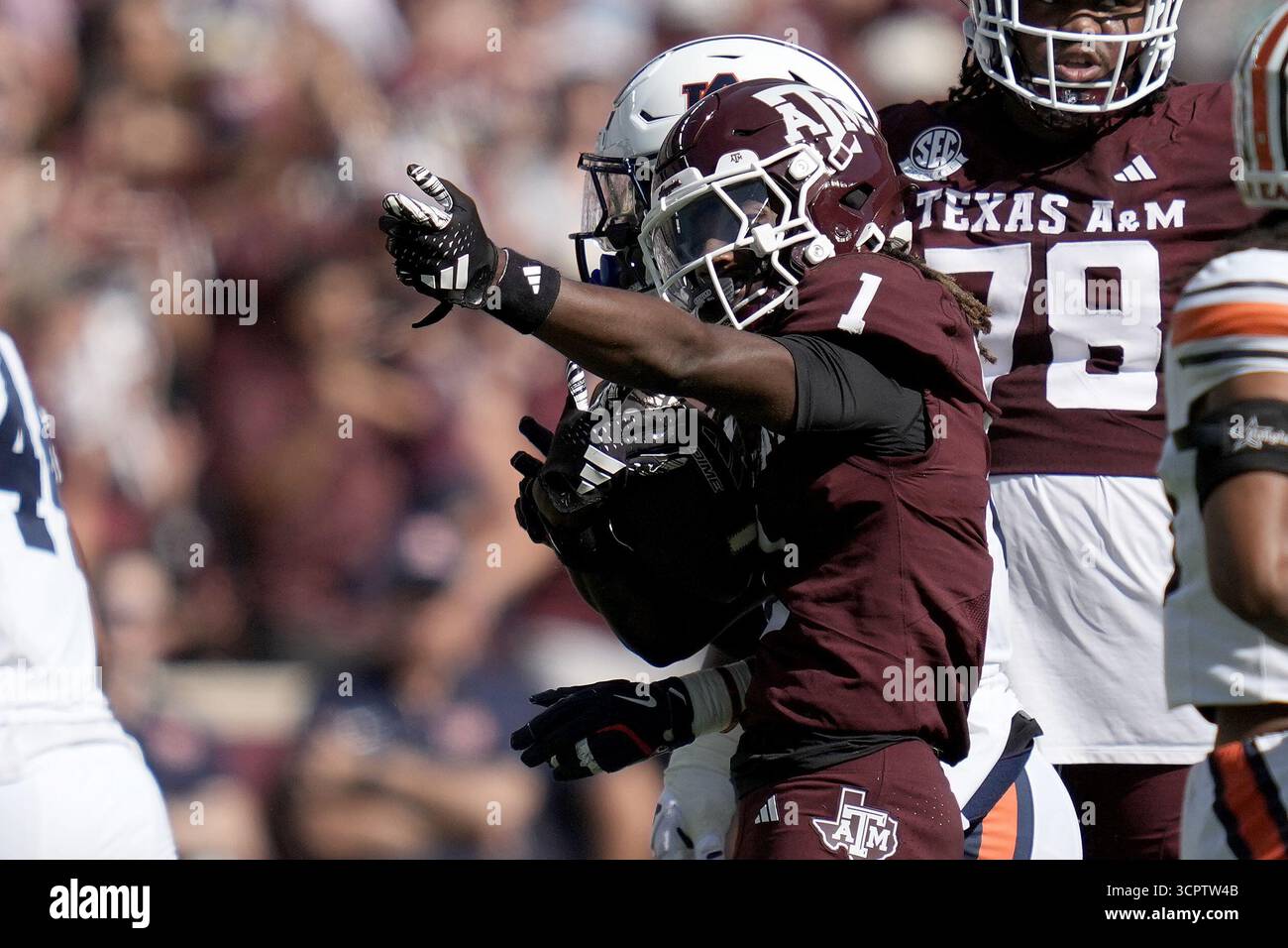 Texas A&M wide receiver Mario Craver (1) reacts after making a cathc ...