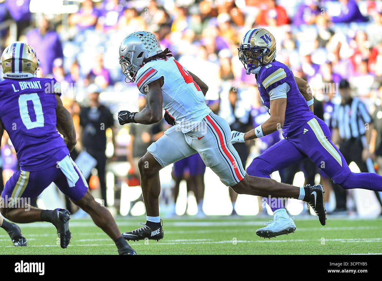 Seattle, WA, USA. 27th Sep, 2025. Ohio State Buckeyes wide receiver ...