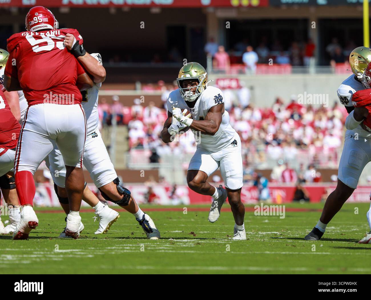September 27, 2025: Fighting Irish running back Jadarian Price (24 ...