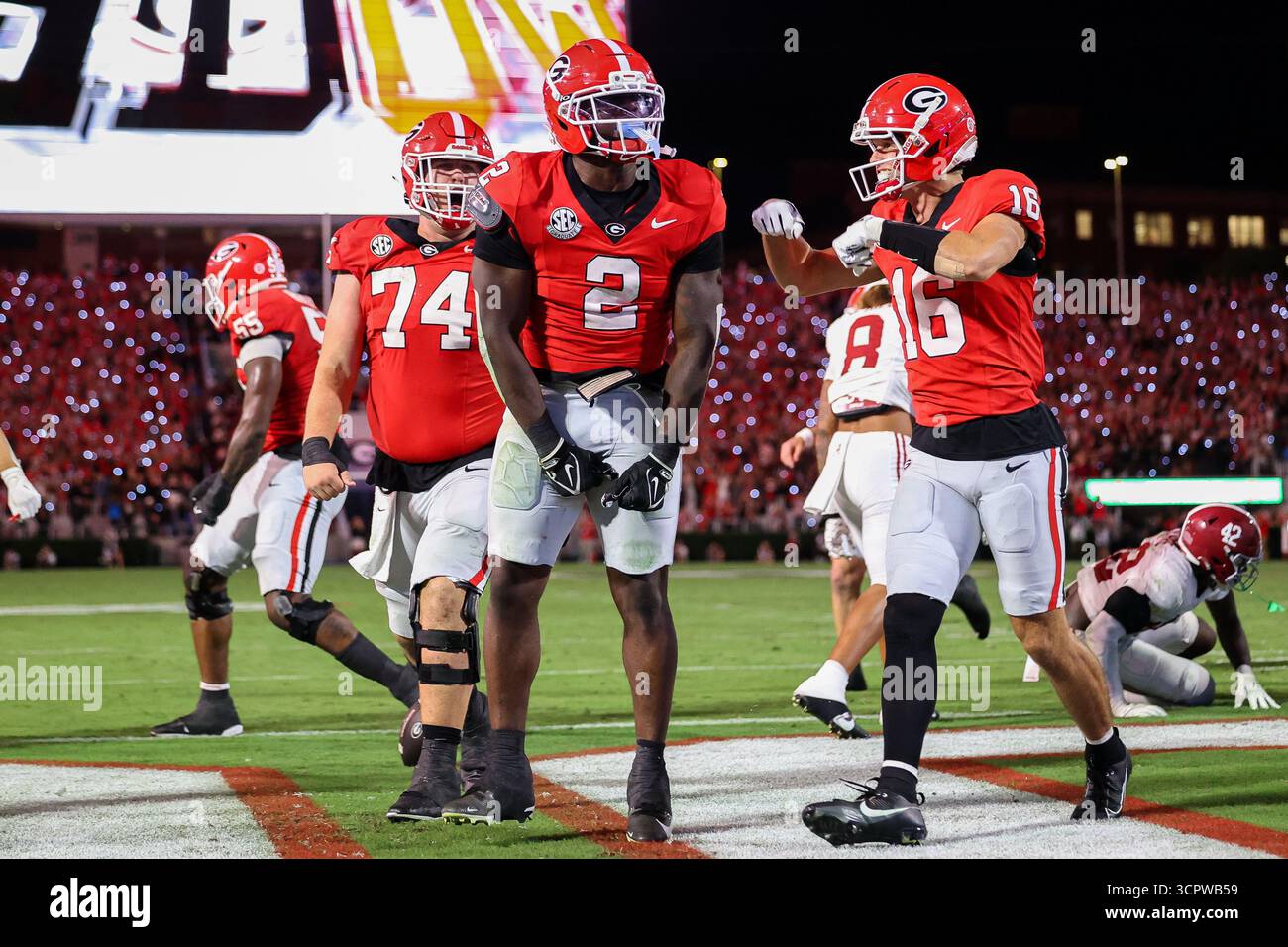 Georgia running back Josh McCray (2) reacts after scoring a touchdown ...