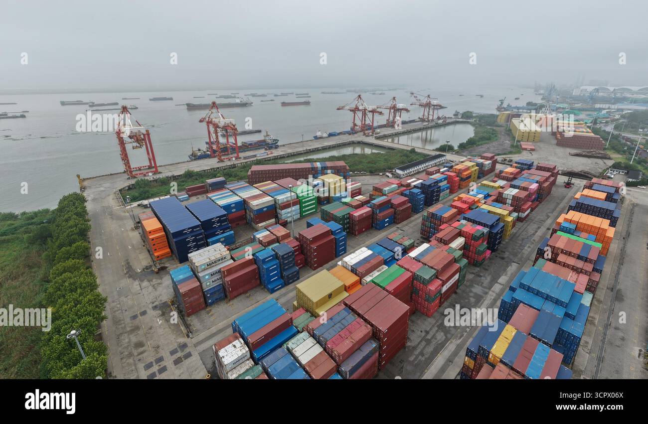Aerial photo shows the busy container terminal at Yangzhou Port in ...