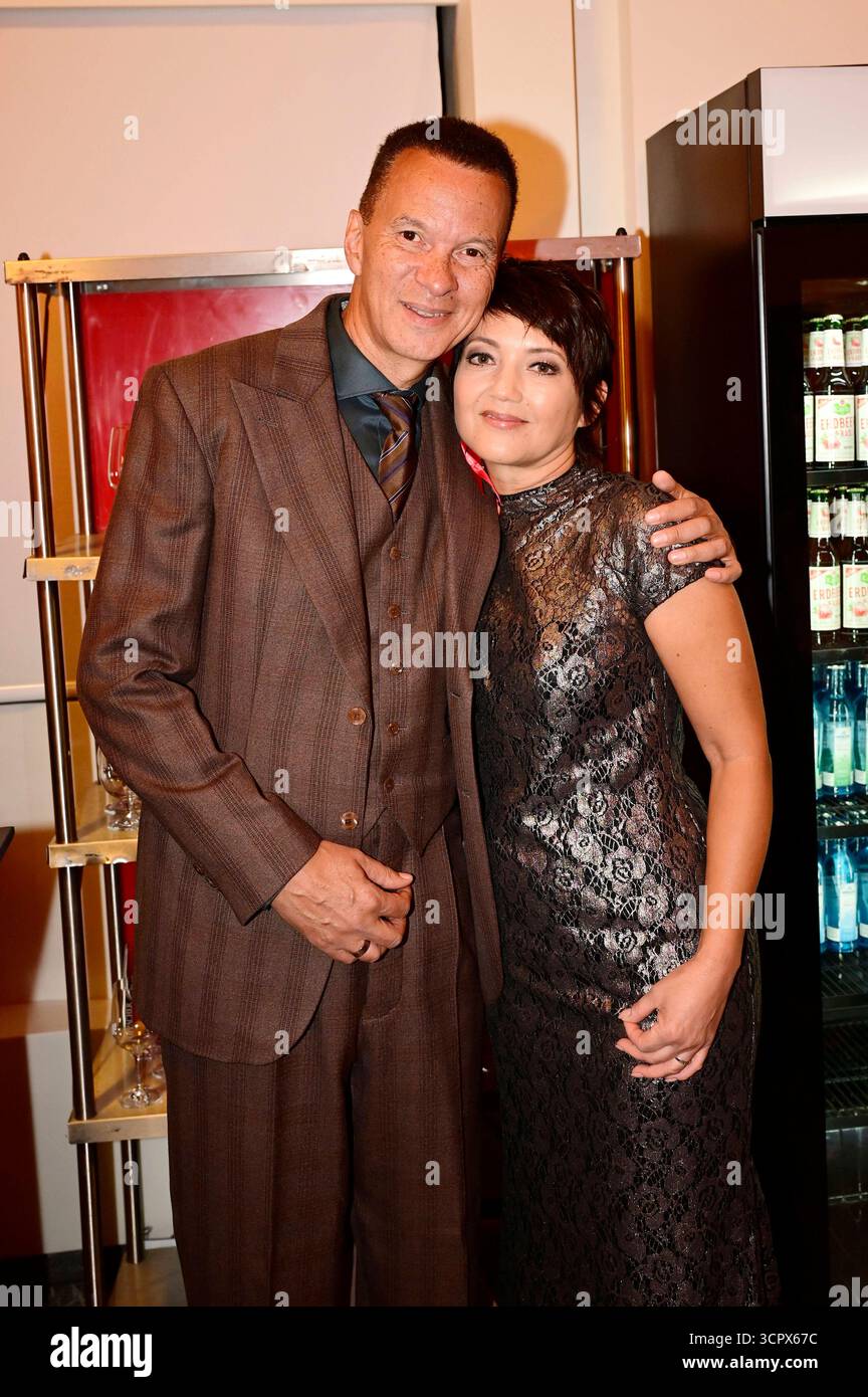 Madeleine Wehle mit Ehemann Mario Hensel bei der 17. Hope Gala 2025 im ...