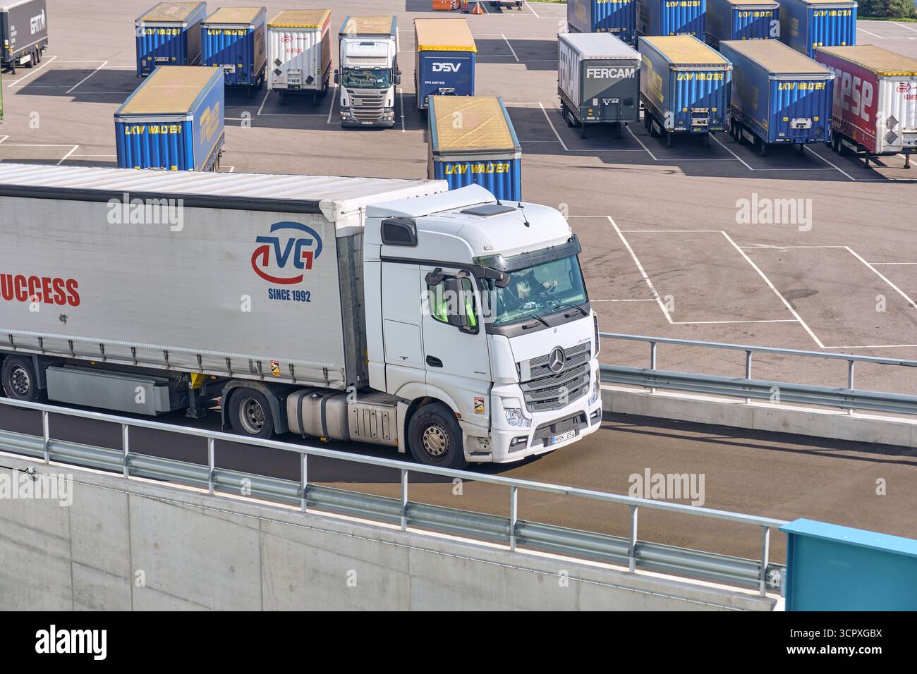 Tvg group hi-res stock photography and images - Alamy