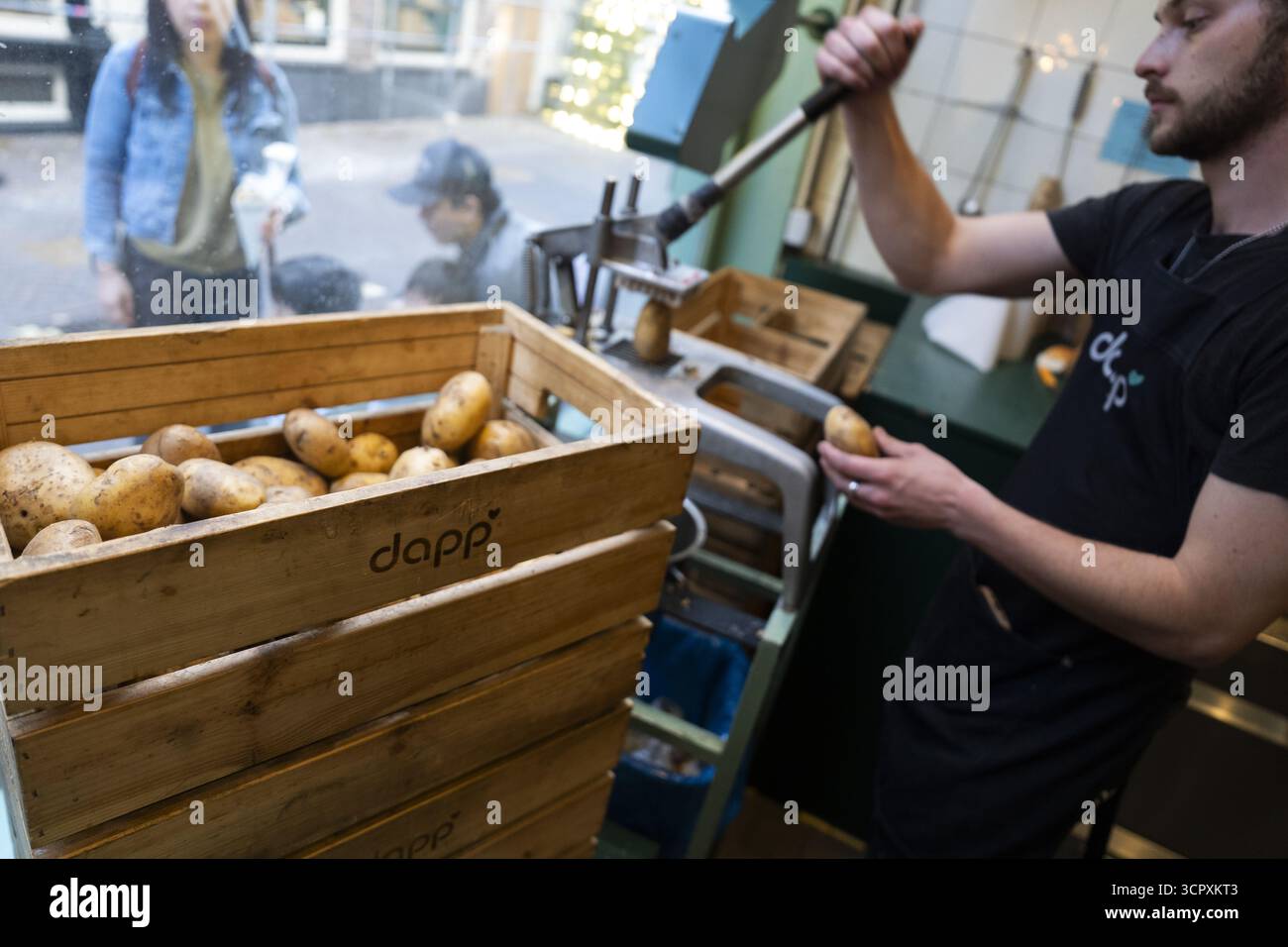 UTRECHT - Dapp Frietwinkel, winner of the world championship in French ...