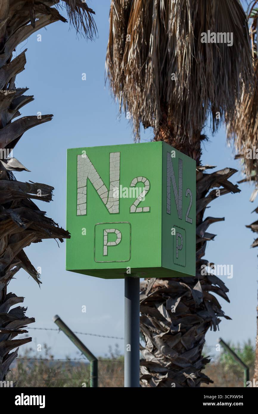 N2 symbol hi-res stock photography and images - Alamy