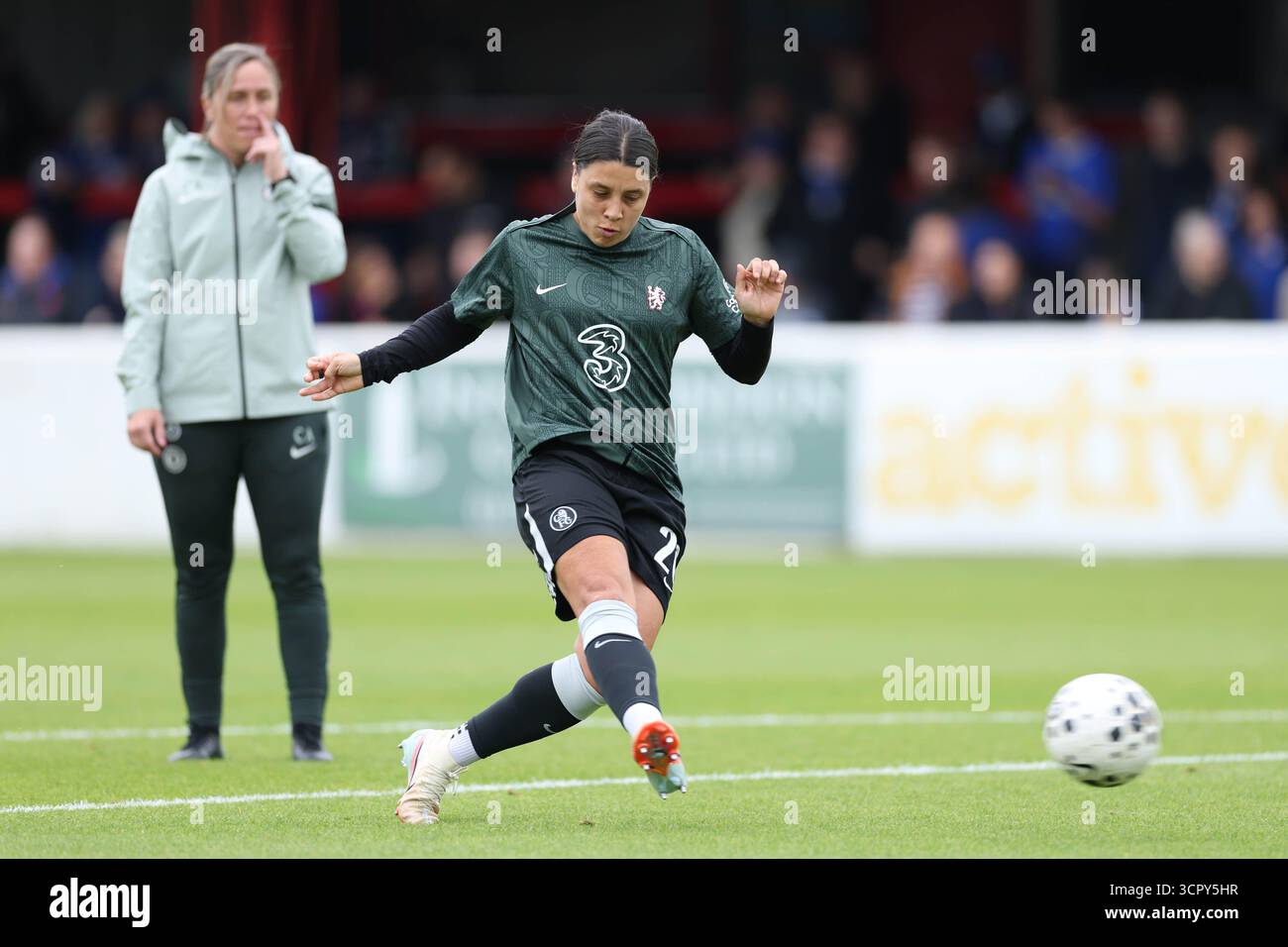 Sam Kerr, of Chelsea Women, warming up before the match between West ...