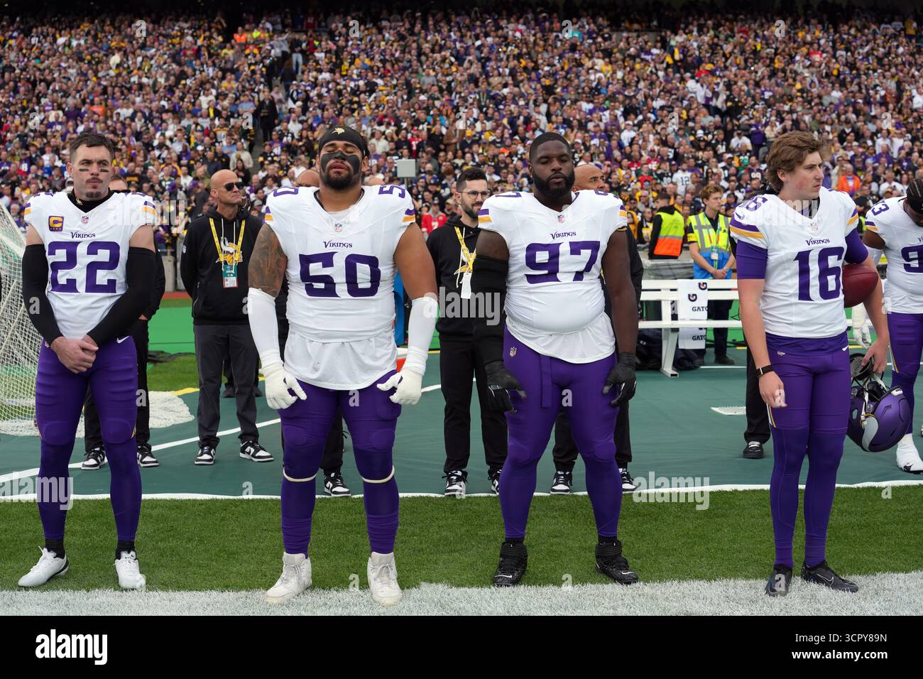 Minnesota Vikings players Harrison Smith (22), Levi Drake Rodriguez (50 ...