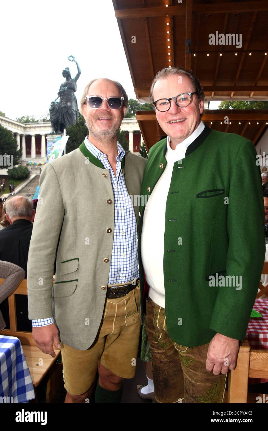 Max Dietl-Modehaus Franz Georg Strauss Muenchen 28.09.2025 ...