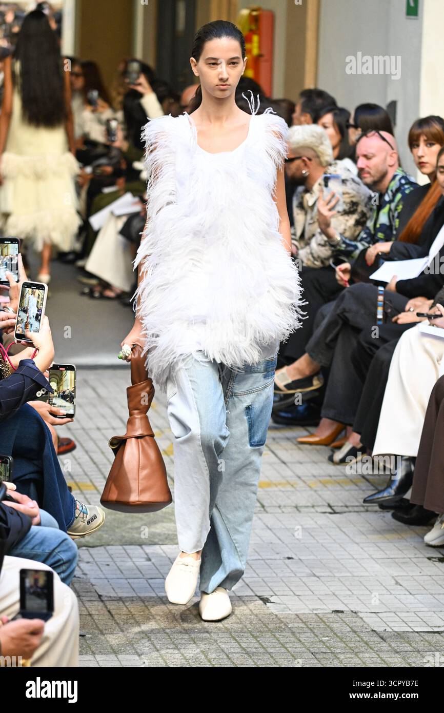 Milan, Milan Women's Fashion Week Spring/Summer 2026 - Women's Fashion ...