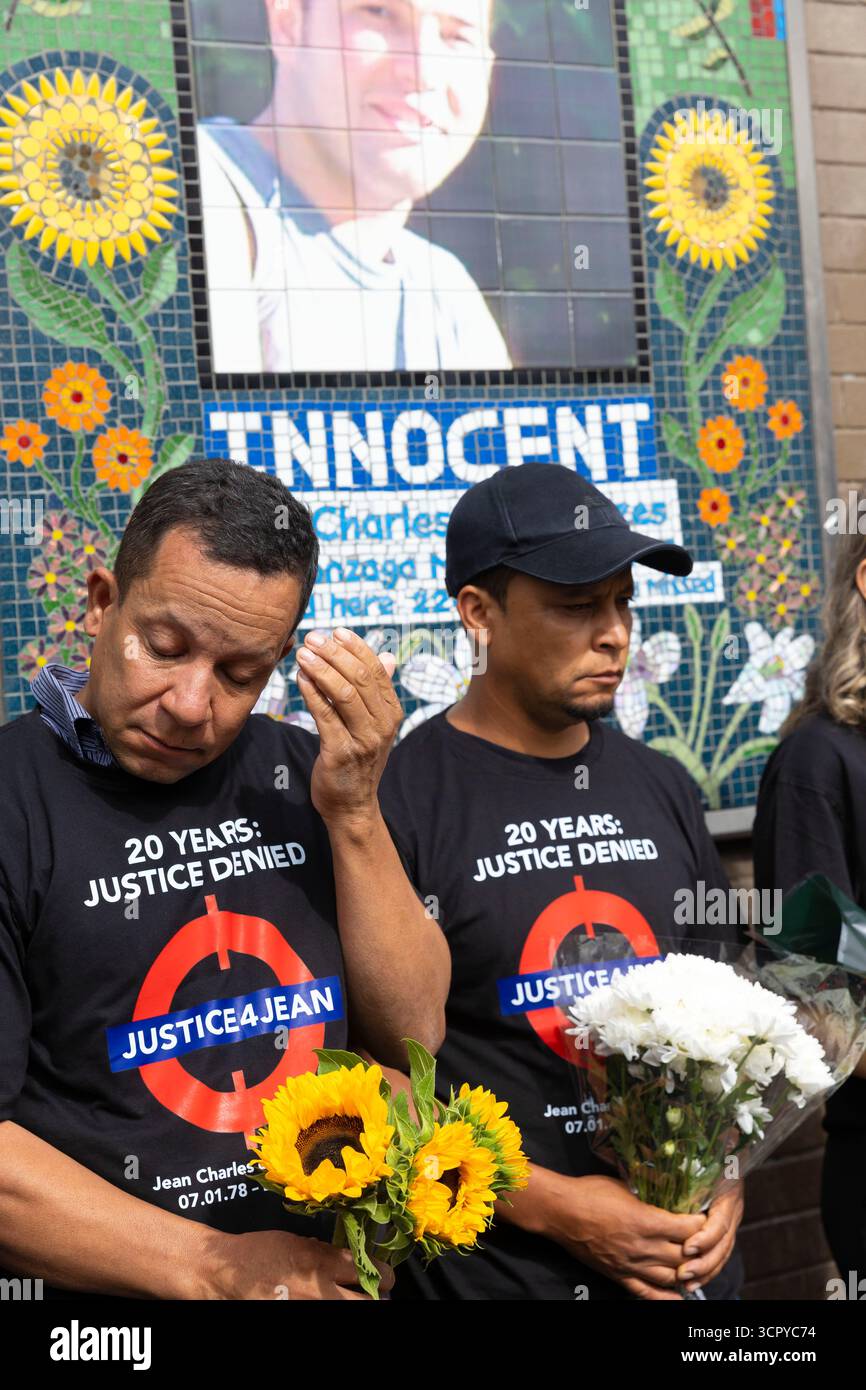 Cousins of Jean Charles de Menezes, Alex Pereira (left) and Alessandro ...