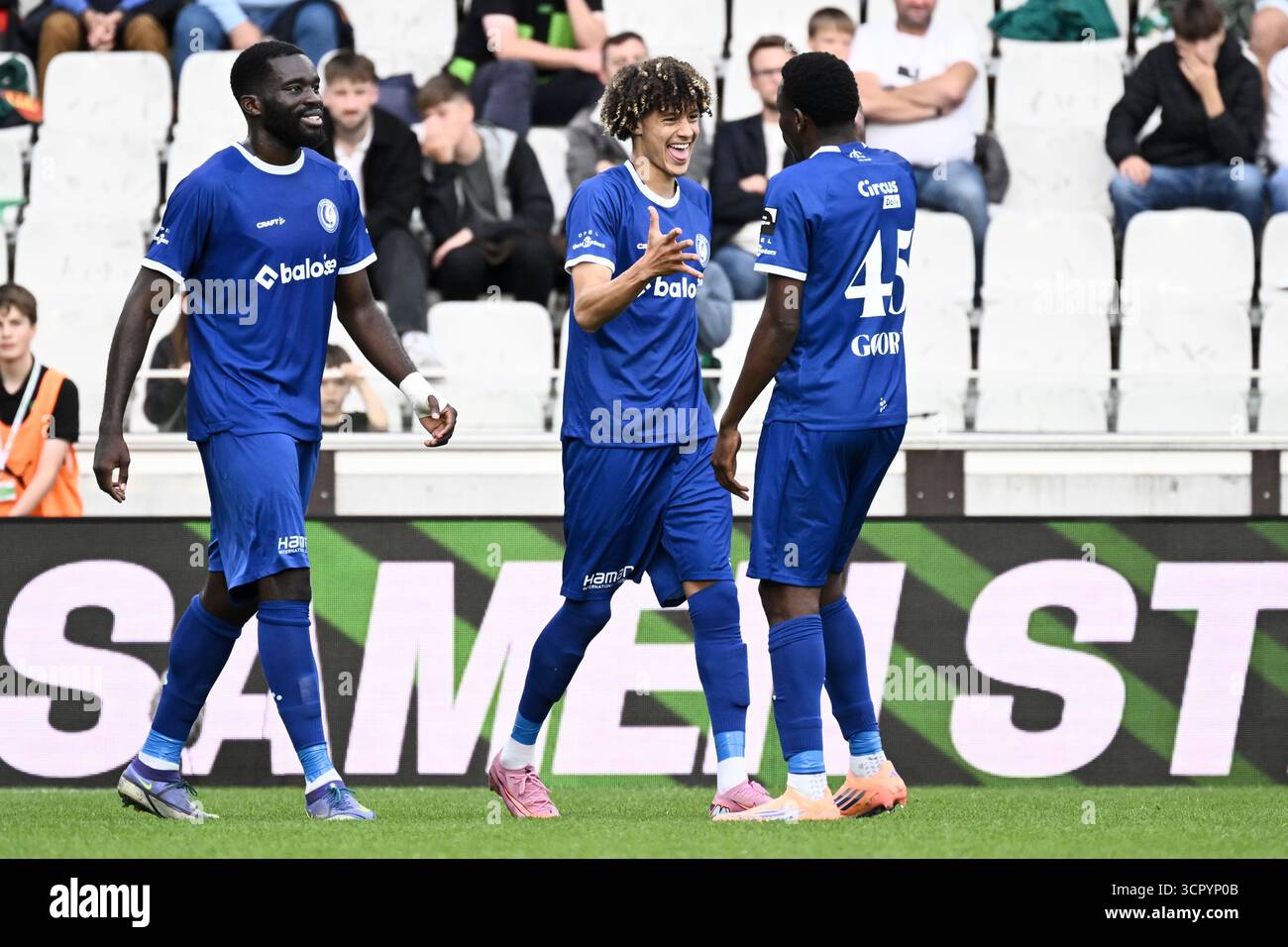 Brugge, Belgium. 28th Sep, 2025. Gent's Franck Surdez celebrates after ...