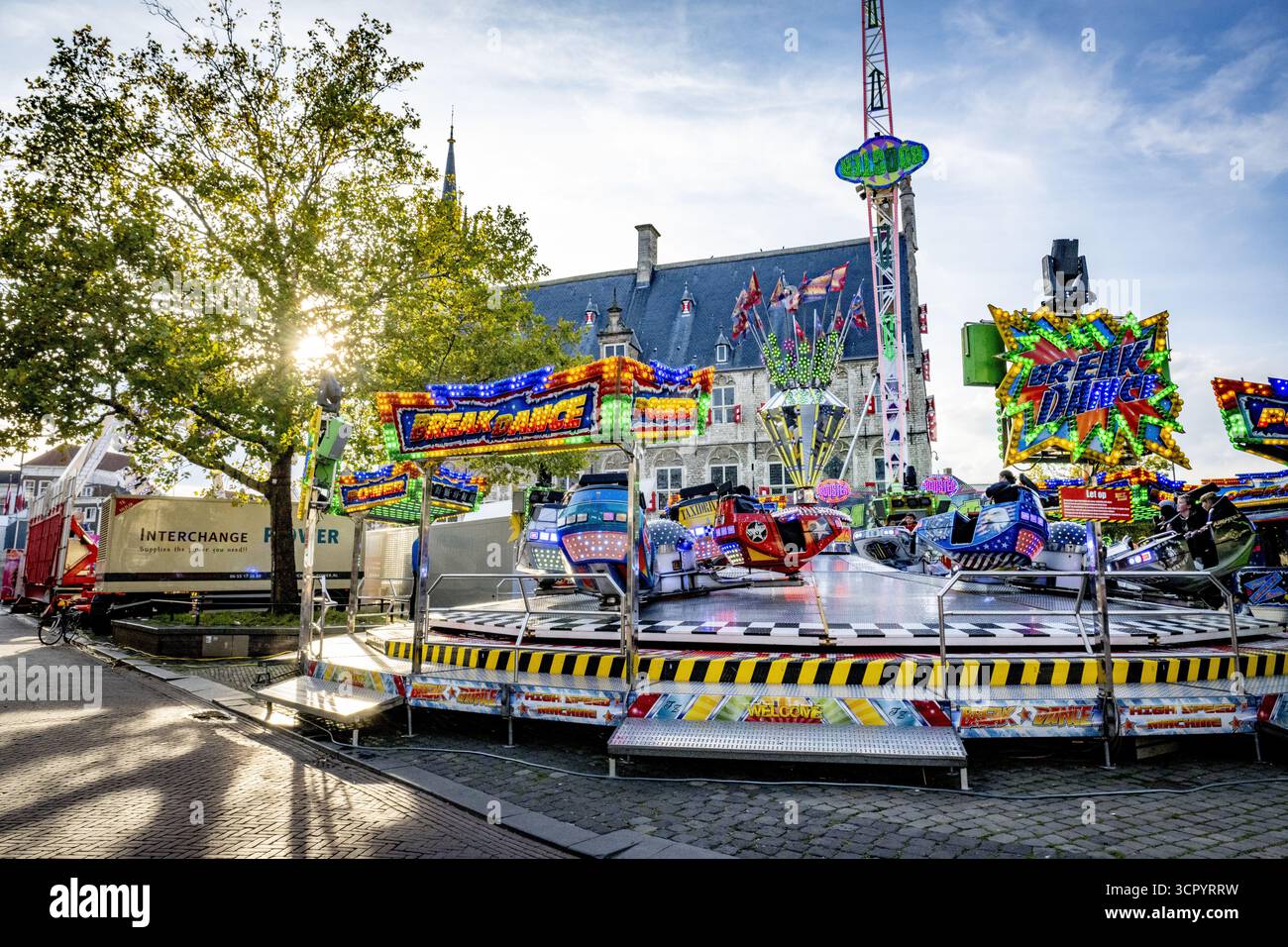 GOUDA - The fair on the market in Gouda ANP /HOLLANDSE HOOGTE /ROBIN ...