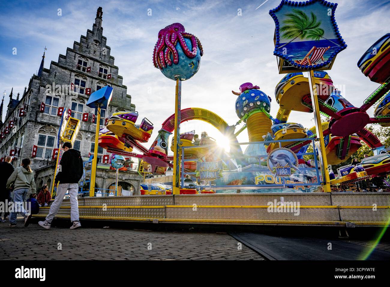GOUDA - The fair on the market in Gouda ANP /HOLLANDSE HOOGTE /ROBIN ...