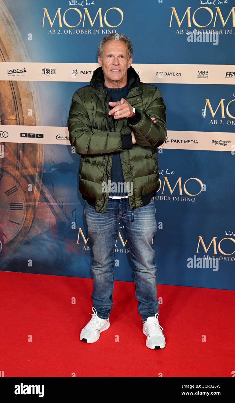 Munich, Germany. 28th Sep, 2025. Actor Christian Tramitz stands on the ...