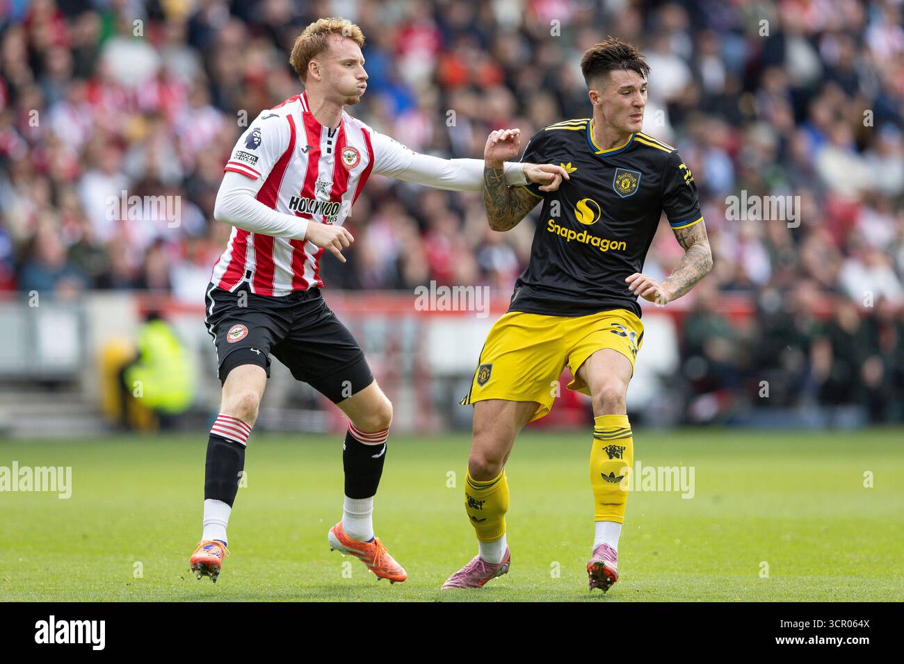 27th September 2025; Gtech Community Stadium, Brentford, London ...