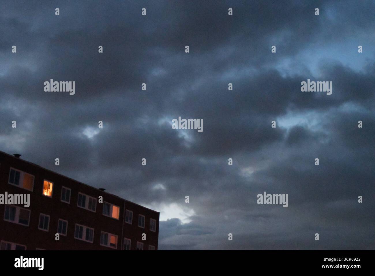 Kastrup/Copenhagen/ Denmark/28 SEPTEMBER 2025/.Denmarks weather daerk ...