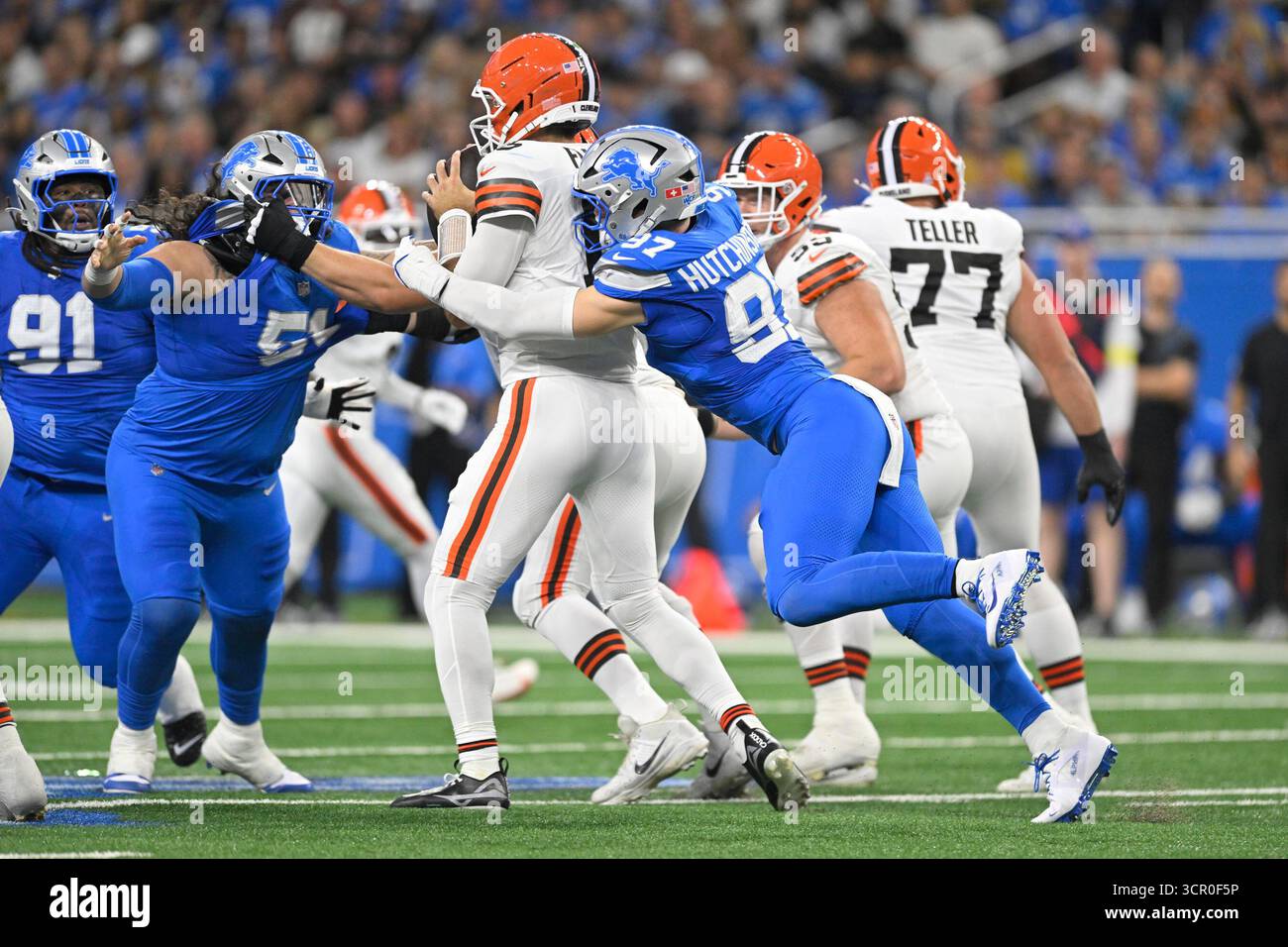DETROIT, MI - SEPTEMBER 28: Detroit Lions Defensive End Aidan ...