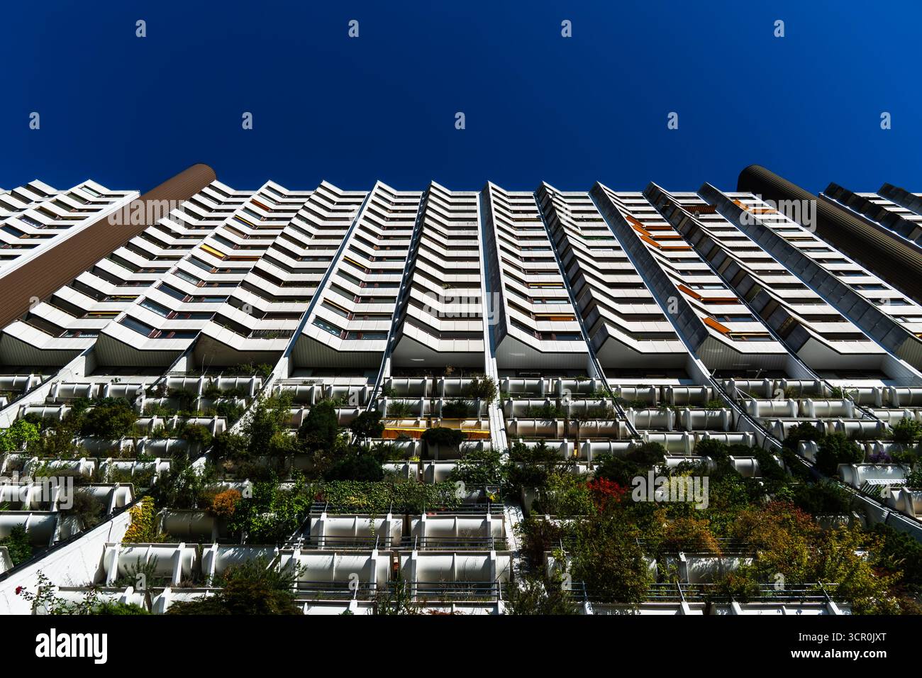 Terrace balconies hi-res stock photography and images - Alamy