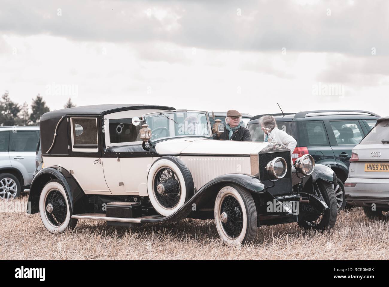 Original rolls royce parts hi-res stock photography and images - Alamy