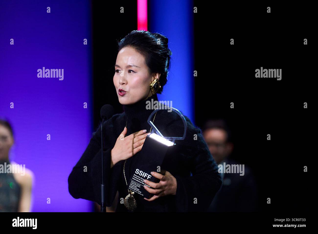 Zhao Xiaohong (Silver Shell for Best Leading Performance) attended ...