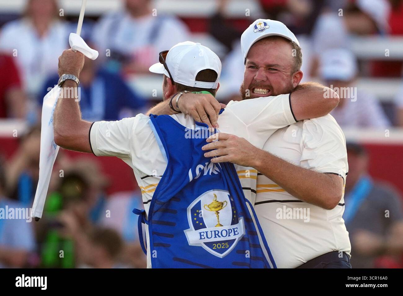 Europe's Shane Lowry celebrates after making the winning putt putt on ...