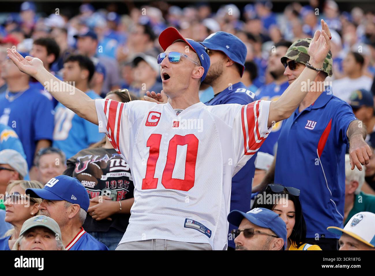 New York Giants fans react during the second half of an NFL football ...
