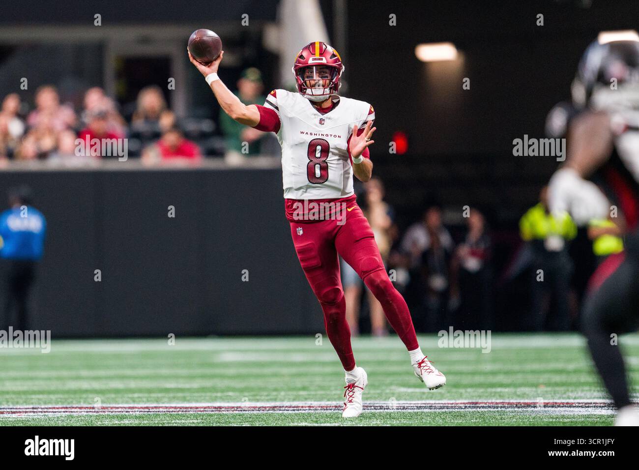 Washington Commanders quarterback Marcus Mariota (8) throws during the ...