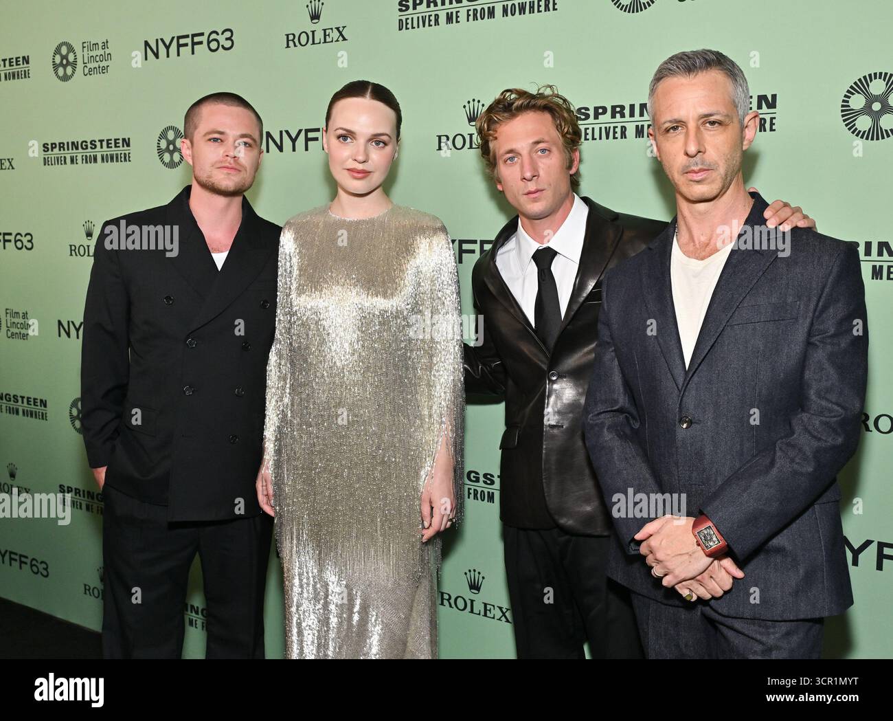 Harrison Sloan Gilbertson, left, Odessa Young, Jeremy Allen White and ...