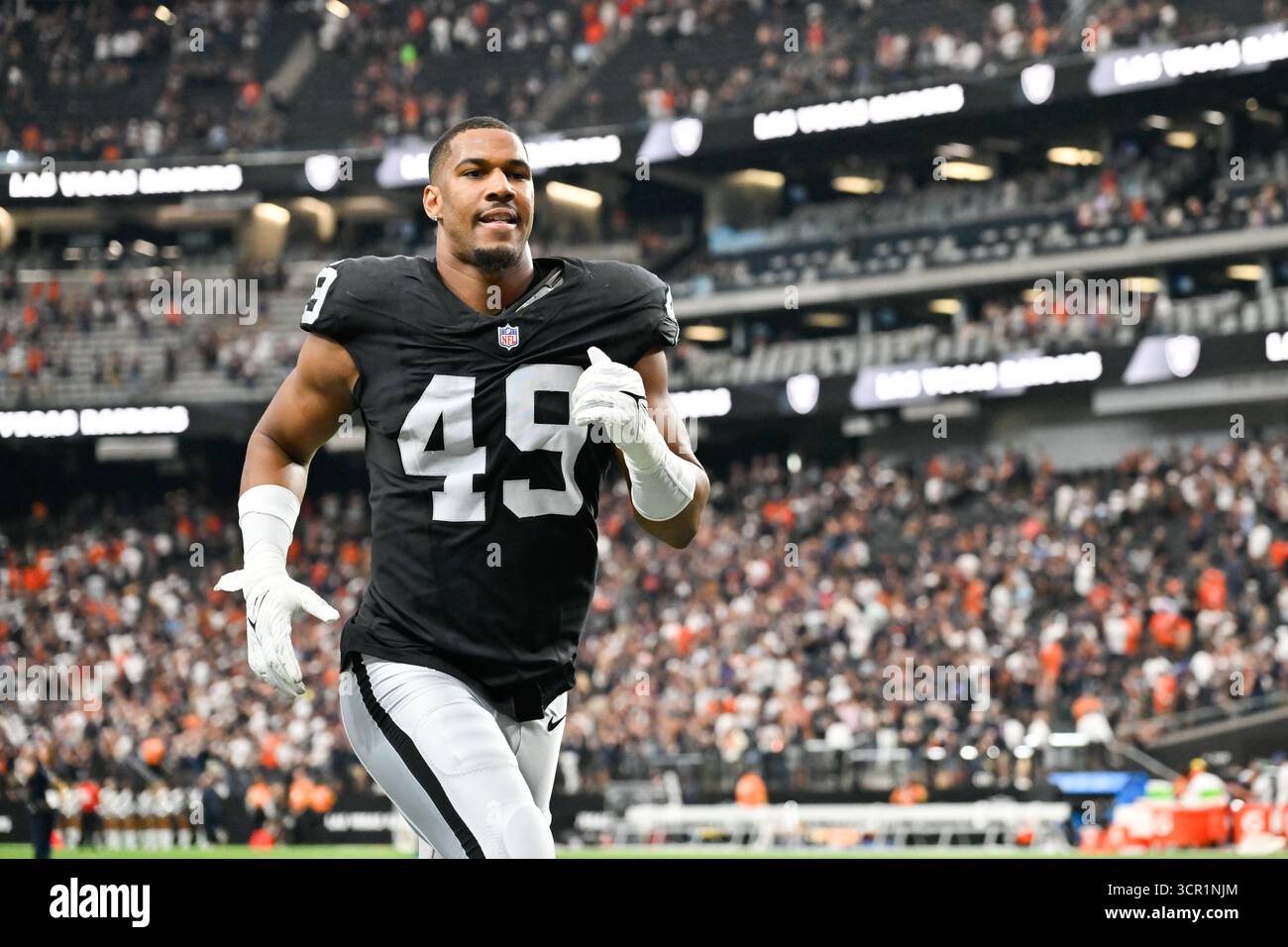 Las Vegas Raiders defensive end Charles Snowden (49) leaves the field ...
